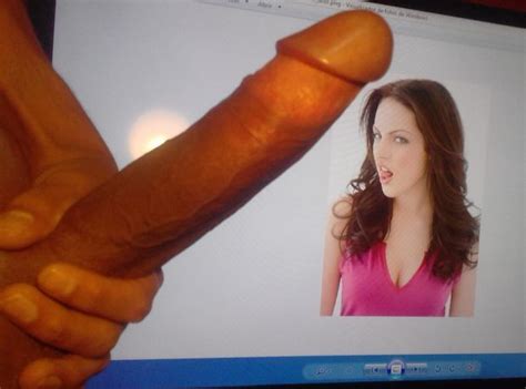 Foto De Cock Tribute Elizabeth Gillies