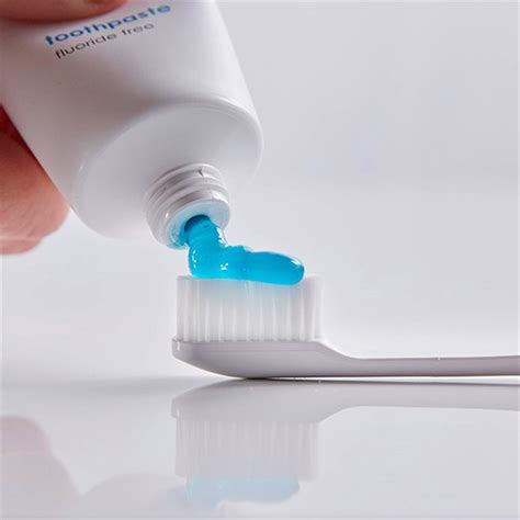 Fluoride Toothpaste Name At George Redden Blog