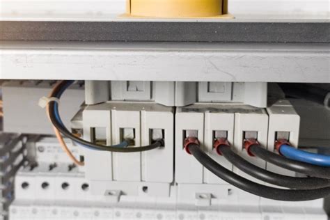 Artisan Electricien à Martignat 1810 Page 2 Guide Artisan