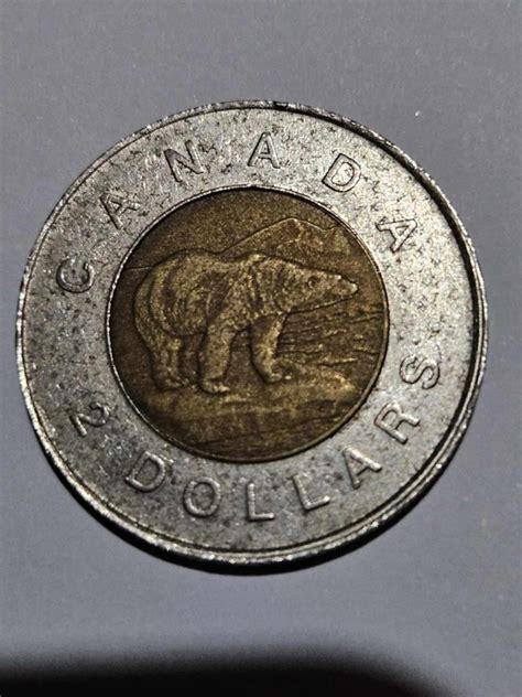 Rare 1996 Canadian 2 Dollar Toonie Coin Queen Elizabeth Ii And Polar