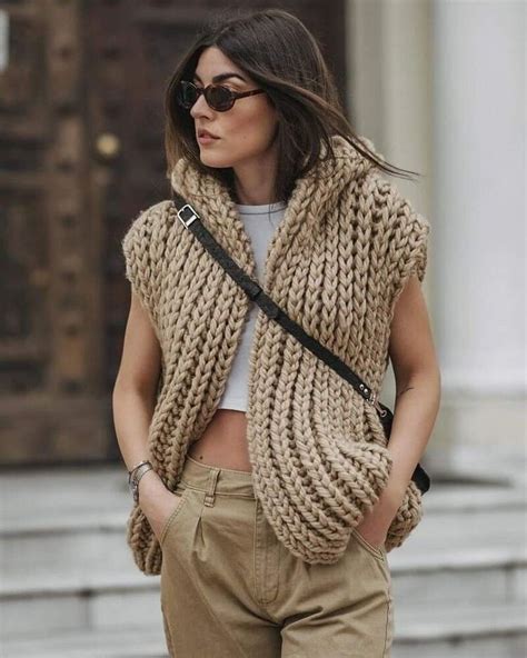 ПОДБОРКА ВЯЗАННЫХ ЖИЛЕТОВ О чем думают вязальщицы Дзен Knit Fashion Knit Fashion Pattern