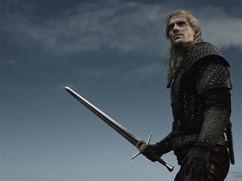 Henry Cavill Whips Out His Sword As New The Witcher Photo Surfaces