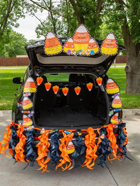 32 Modish Trunk Or Treat Ideas For Cars