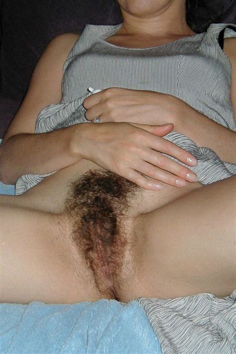 Femmes Matures Poilues Nues Page 3 Sur 20