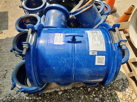 Hymax 2 Couplings In St Ann Mo Item Lx9610 Sold Purple Wave