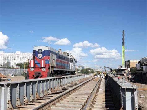 “Гашуунсухайт Ганцмод” боомтын хил дамнасан төмөр замын гүүрийг хамтран