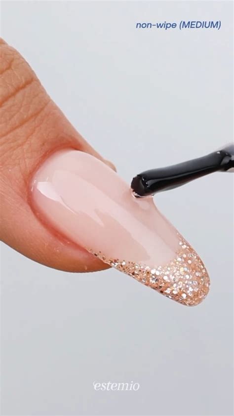 에스떼미오 Estemio Official ⠀⠀⠀⠀⠀⠀⠀⠀⠀⠀⠀⠀⠀⠀⠀⠀ 𝙘𝙧𝙮𝙨𝙩𝙖𝙡 𝙣𝙤𝙣 𝙬𝙞𝙥𝙚 𝙩𝙤𝙥 크리스탈 논와이프 탑 크리스탈처럼 빛나다 15g