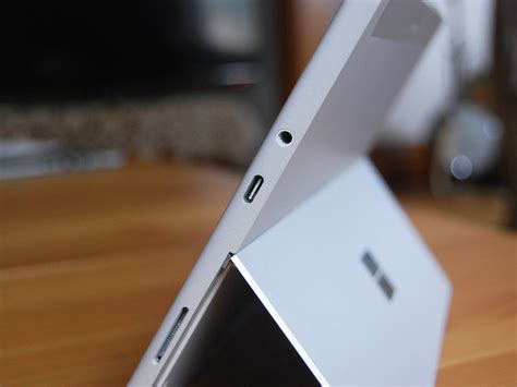 Do Surface Go Go 2 Usb C Ports Support Thunderbolt 3 Windows Central