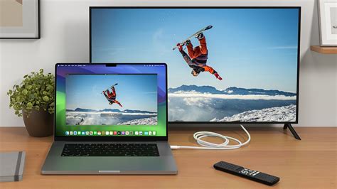 Simplify Connecting To HDMI Displays With This 8 Foot Cable Adapter