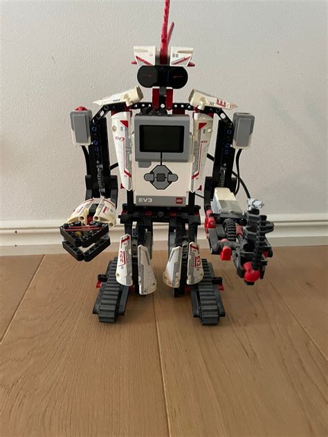 Se Produkter Som Liknar Lego Ev3 Robot 31313 På Tradera 686979690