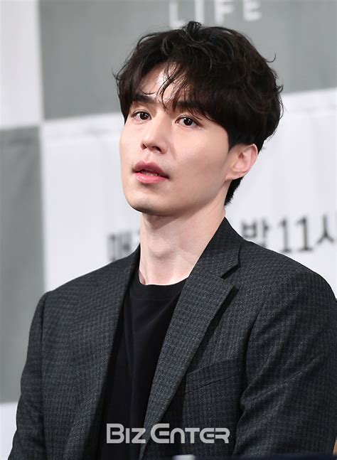 [bz포토] 이동욱 이 비주얼 무슨 일이야 이투데이