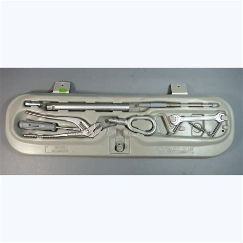 1992 1999 Bmw E36 3 Series M3 Rear Trunk Tool Kit Set Tool Box Oem