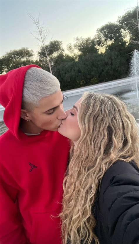 Pin By Blue On SofÍa Moreno Cute Couples Goals Cute Couples Couple Aesthetic