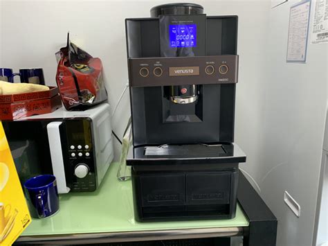전자동원두커피머신렌탈 동구전자 베누스타dm200확장형 슬러지통 수원시 ㈜씨앤씨인터내셔널 탕비실 에스프레소머신 임대설치건 판테온커피 판테온커피