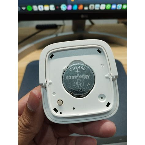 SONOFF SNZB D Review A Zigbee Temperature Humidity Sensor With A Inch Display CNX