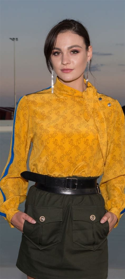 1728x3840 Resolution New Sophie Skelton Actress 1728x3840 Resolution