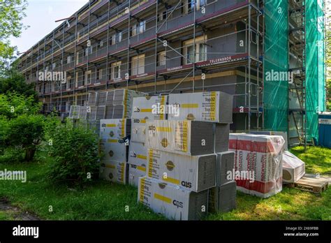 Energetic Renovation Of An Apartment Building Thermal Insulation Building Materials