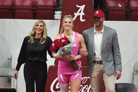 Alabama Volleyball Reloads For 2024 New Players New Coach New