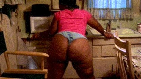 2013 Does Latoya Got Da Bigger Better Buttxxx Mz Booty Butt A0 Abig Bouncn Bubblin