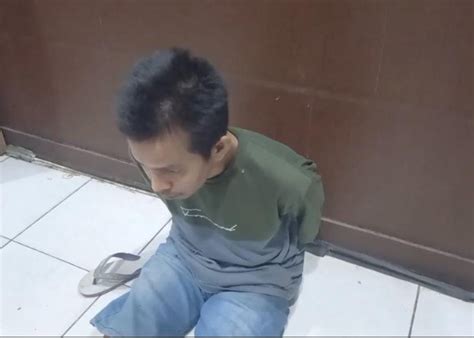 Intip Mahasiswi Mandi Pria Tahun Diamankan Ke Mapolrestabes Palembang