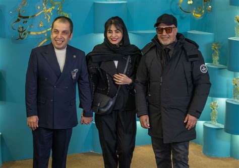 عباس جمشیدی فر بازیگر فیلم شهسوار به همراه همسر دوم و جوانش و رضا عطاران