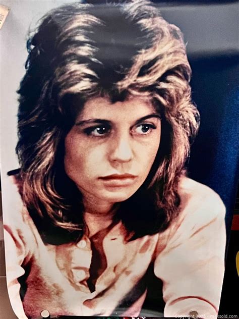 Linda Hamilton Sarah Connor 24x36 Poster Maxsold