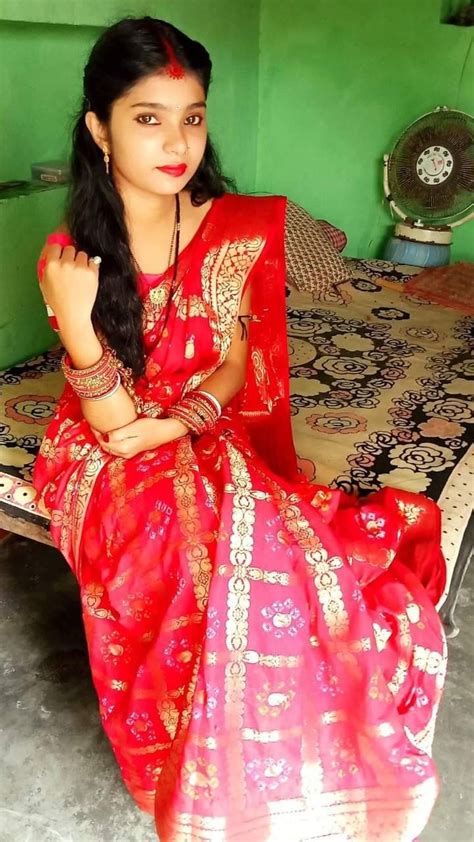 Pin By Kraj On Hot Desi Women S Curvy Petite Outfit Indian Beauty Saree Beautiful Dresses Short