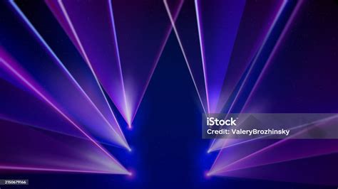 레이저 라이트 쇼 밝은 Led 레이저 빔 Dj 라이트 파티 Led 스트로브 조명 일루미네이션 블루 핑크 스테이지 무대 조명 효과 배경 제품을 표시하기 위한 배경 벡터