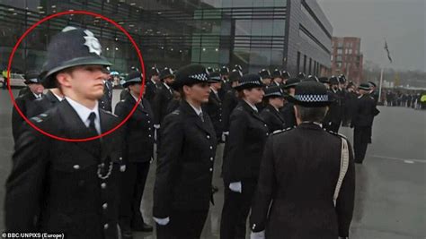 دیلی میل وجود صدها فرد خطرناک و مجرم سابقه دار در میان نیروهای پلیس انگلیس