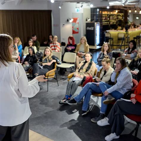 Uk Comms Тренінги з комунікацій