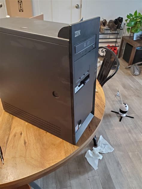 Ibm Thinkstation An Amazing Piece Of Pc History Found At A Thrift Store For 20 R Pcmasterrace