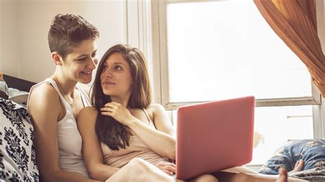 How To Discuss Sexual Boundaries According To A Sex Educator Allure