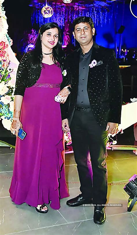 Love Was In The Air For Kanpurites At This Valentines Day Do The Etimes Photogallery Page 8