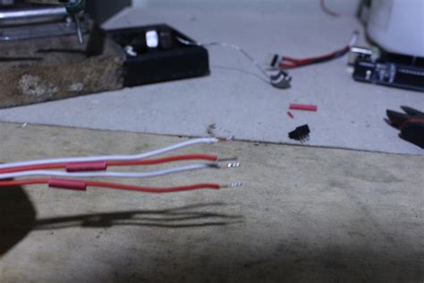Diy Very Cheap Arduino 4 Pin Connector 5 Steps Instructables