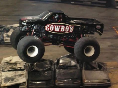 17+ best images about Monster Jam on Pinterest | Monster truck jam, Bad ...