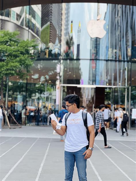 Livewire Livewire Added A New Photo