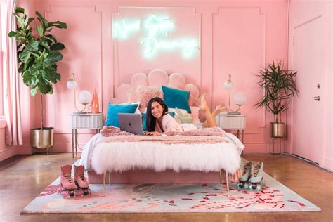 H L Ne Sy Age Biography Height Personal Life Net Worth Facts