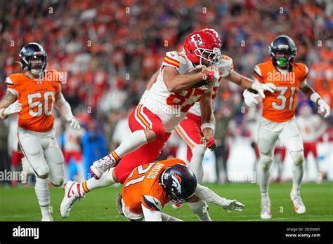 Kansas City Chiefs Tight End Travis Kelce 87 Runs For A Touchdown
