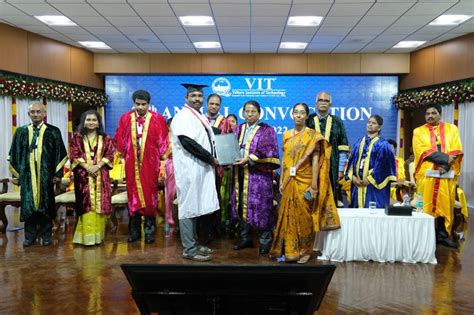 Dr Venkatesh B On Linkedin Phd Convocation Velloreinstituteoftechnology 24 Comments