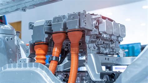 파워트레인과 파워 커넥션을 갖춘 전기자동차의 섀시 에코카 컨셉의 전기 시스템 배터리 전원에 대한 스톡 사진 및 기타 이미지 배터리 전원 전기 모터 전기 자동차 대체