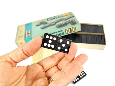 1970 Wooden Dragon Dominoes COMPLETE Halsam Double Nine Dominoes Wood ...