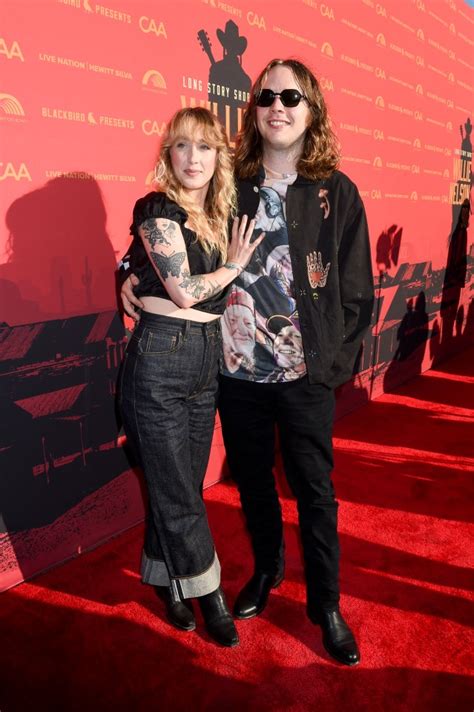 Who Is Billy Strings Wife Ally The Us Sun