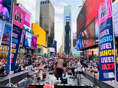 Best Attractions In Times Square 60 Photos