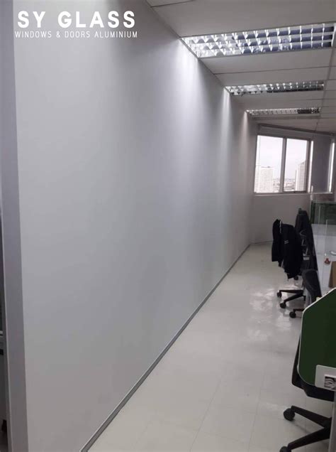 รีวิวผลงานติดตั้ง ผนังเบา กระจกบานเปลือย หน้างาน เล้าเป้งง้วน ทาวเวอร์ L P N Tower งาน