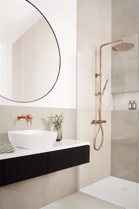 Jednouchwytowe Moza Brushed Rose Gold Deszczownia Wannowa Z Baterią Termostatyczną