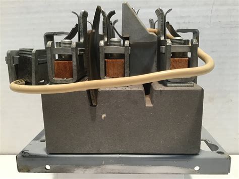 Meter Socket 200 Amp 3 Phase 4 Wire Aa Electric Surplus