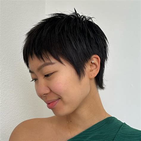 32 Feminine Pixie Cuts For Every Woman