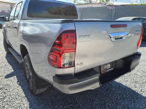 Toyota Hilux SR Elite Motors