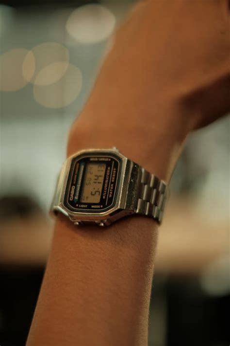 Watch Photography 가젯 개인 액세서리 계시 둥근 시계 디지털 시계 메탈 밴드 분침 석영 시계