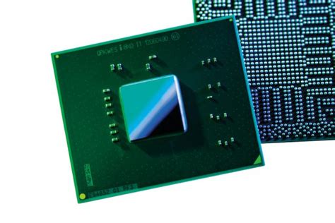 In A First Researchers Extract Secret Key Used To Encrypt Intel CPU Code Ars Technica